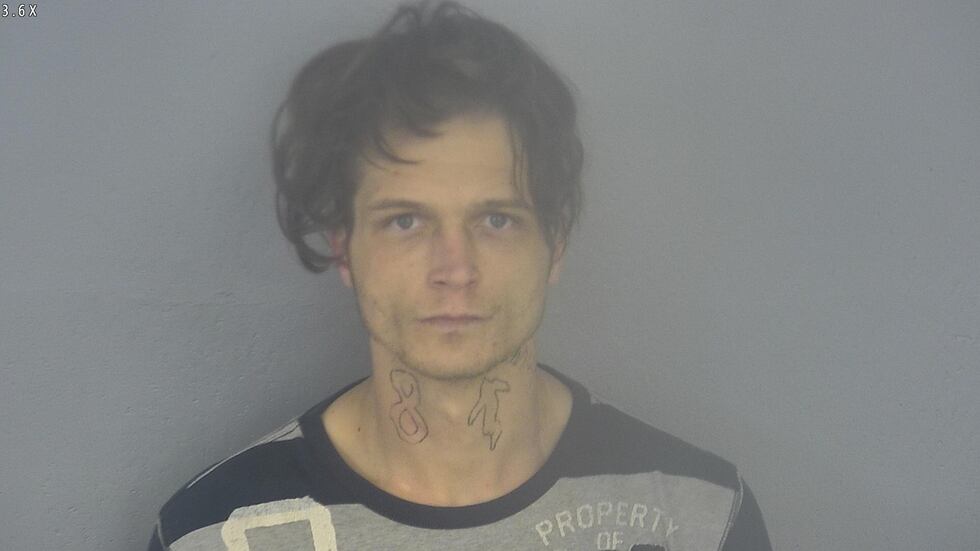 Crime Stoppers Update Officers Arrest Greene County Fugitive Charged With Felony Drug Possession